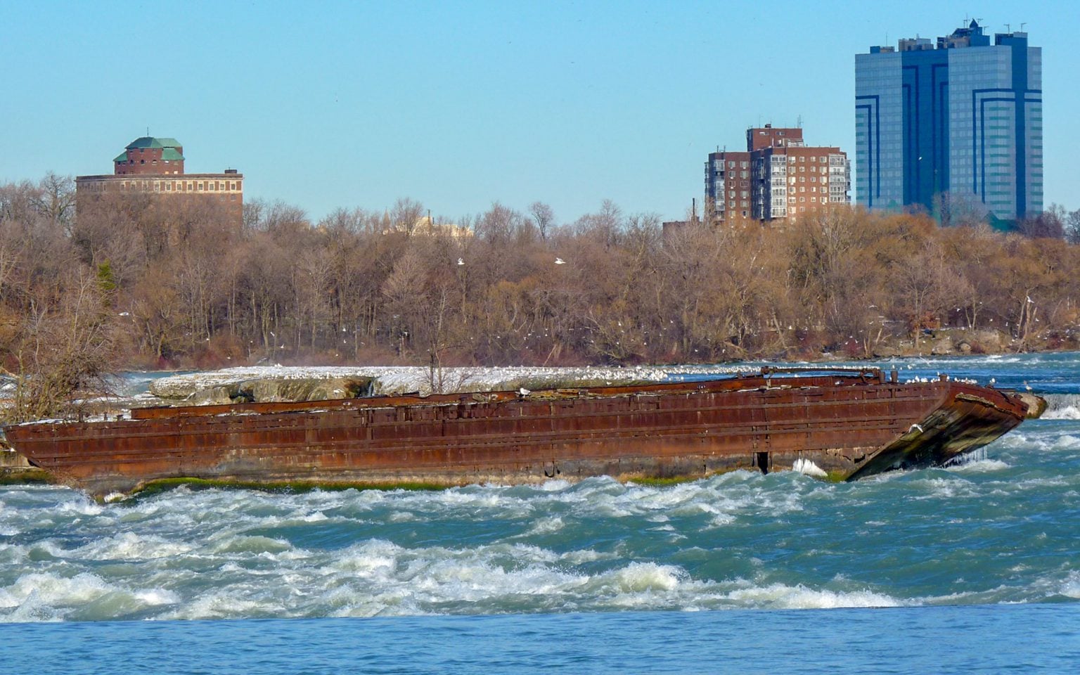 L'histoire mortelle du chaland du Niagara - City Experiences™