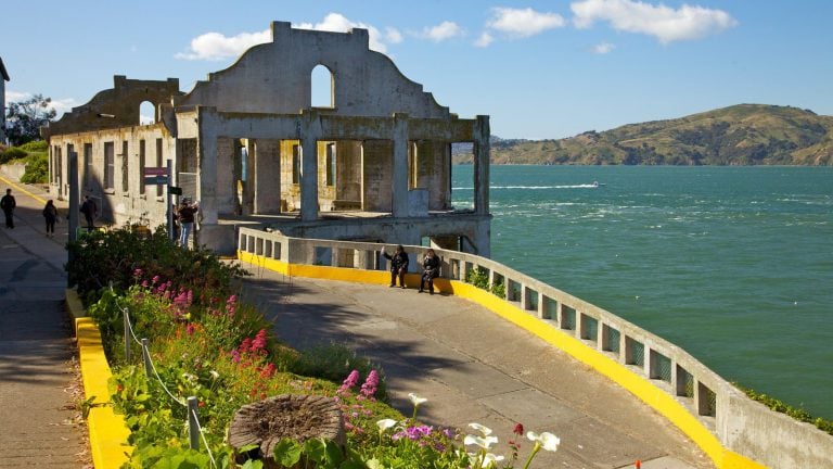 What to Expect and How to Prepare for a Tour of Alcatraz Island ...