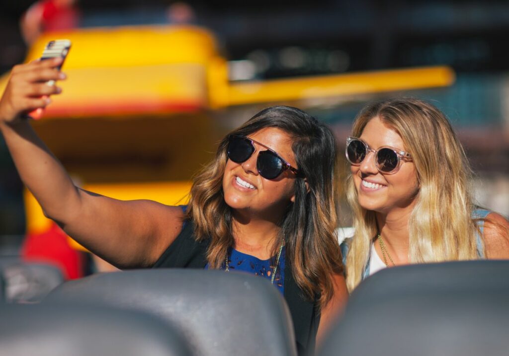 Seadog Cruises in Chicago - Exciting Speedboat Tours with City Cruises