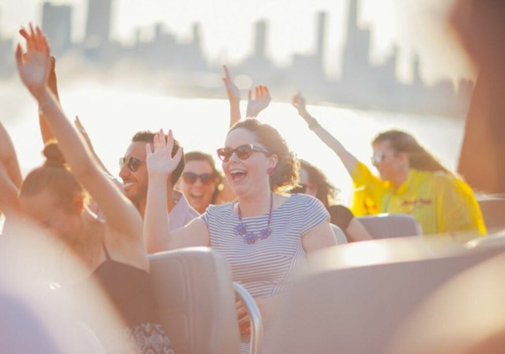 Seadog Cruises in Chicago - Exciting Speedboat Tours with City Cruises