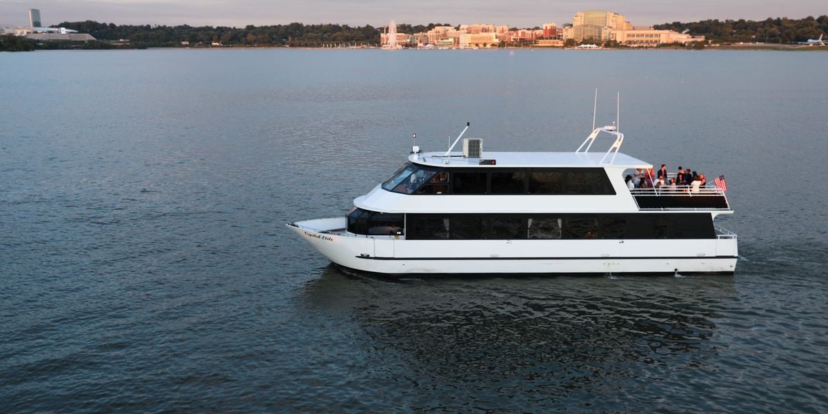Capital Elite Vessel in Washington DC | City Cruises